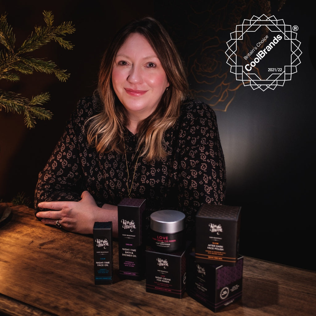 HAVE YOU HEARD THE NEWS? – Kiss the Moon