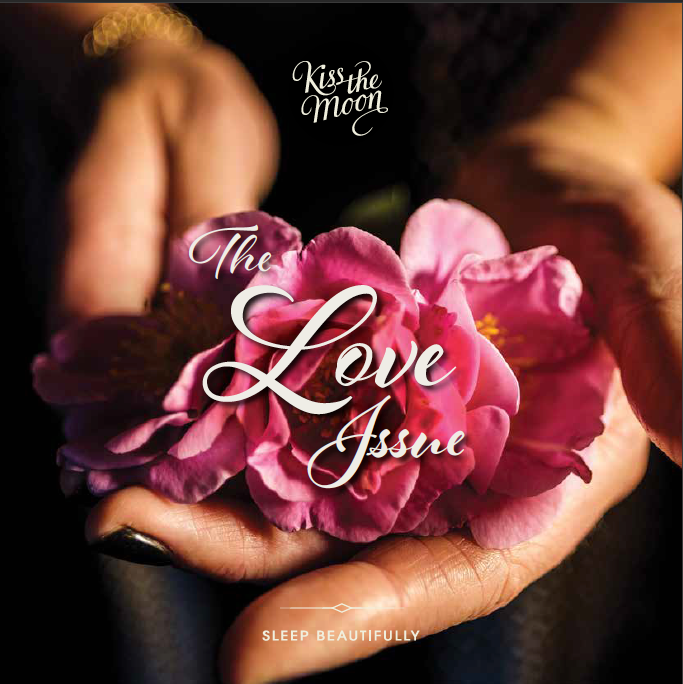 LOVE ISSUE MAGAZINE – Kiss the Moon